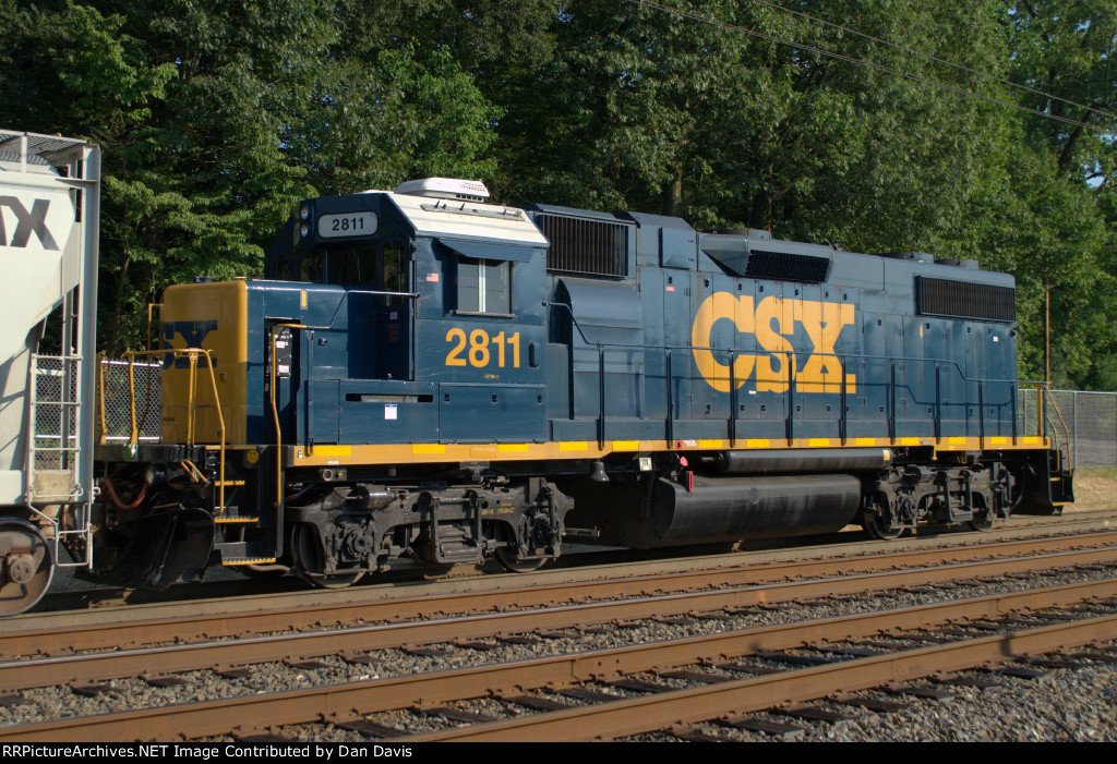 CSX GP38-2 2811 leads C764-16